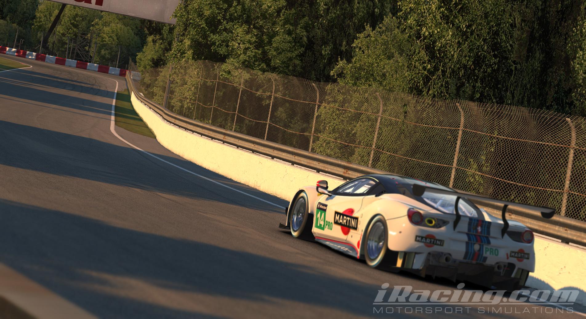 Ferrari 488 GTE Martini by Samuel Augsburger - Trading Paints