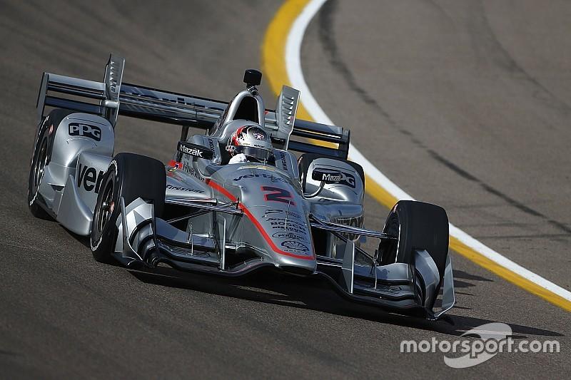 Dallara-DW12-updated by Graeme Burnett - Trading Paints