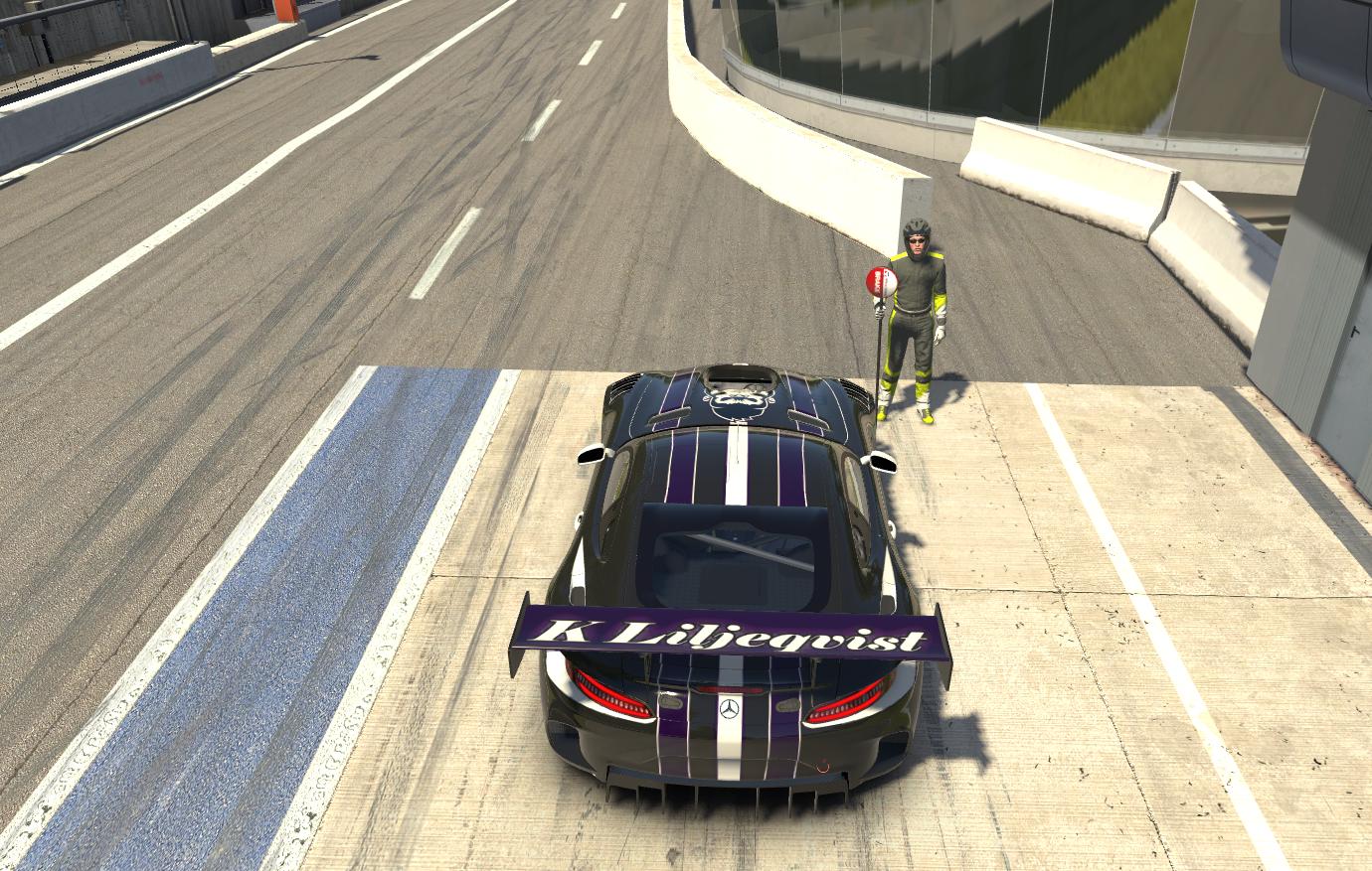 KL AMG by Kenneth Winther - Trading Paints