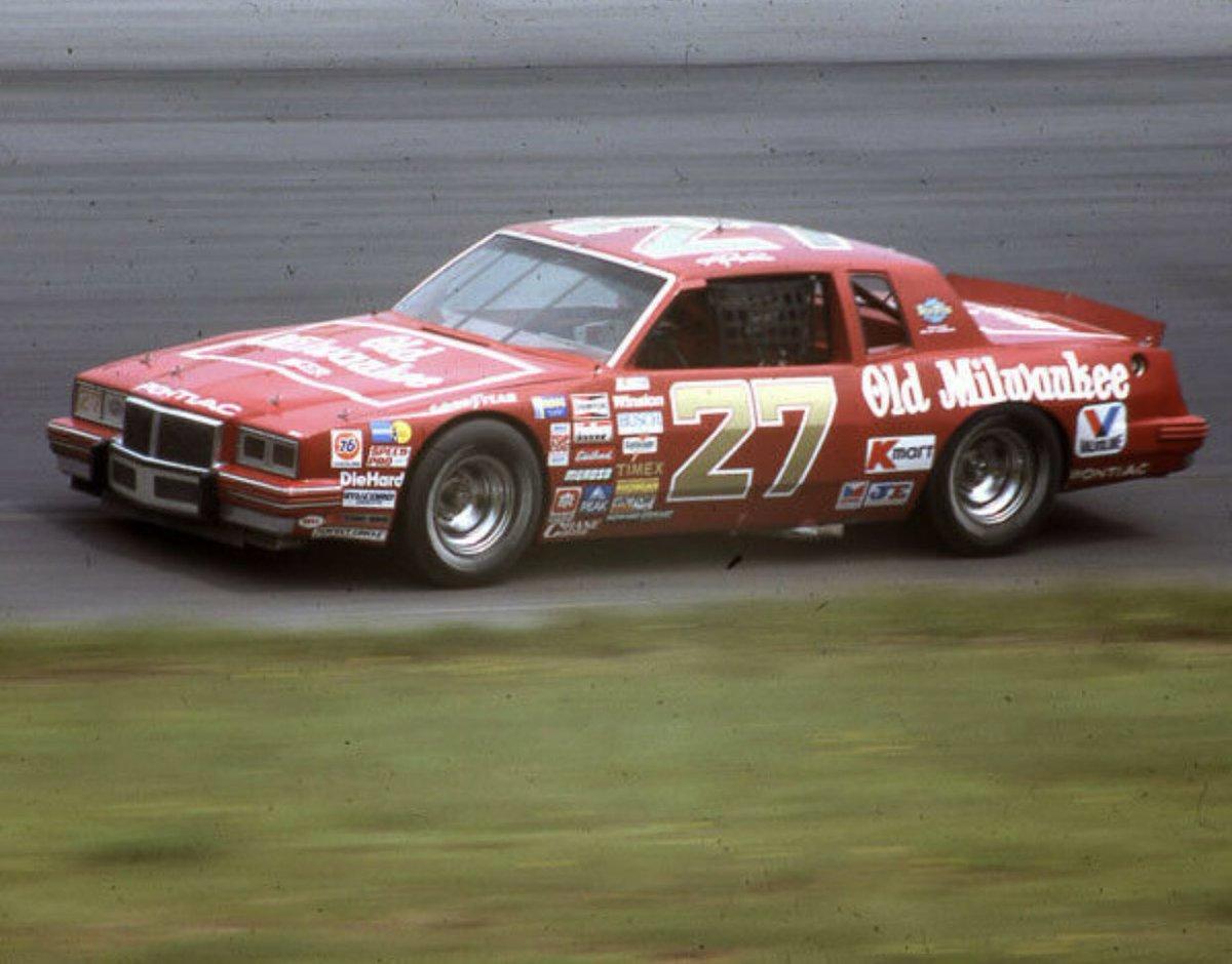 Tim Richmond 1985 Old Milwaukee Chevrolet by Mike Clifton - Trading Paints