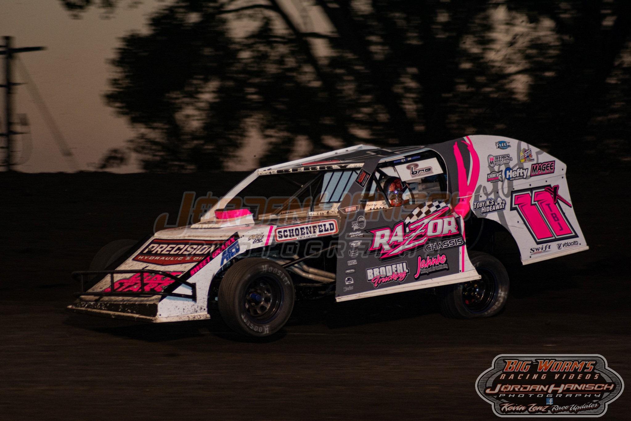 Tom Berry by Kole B. - Trading Paints