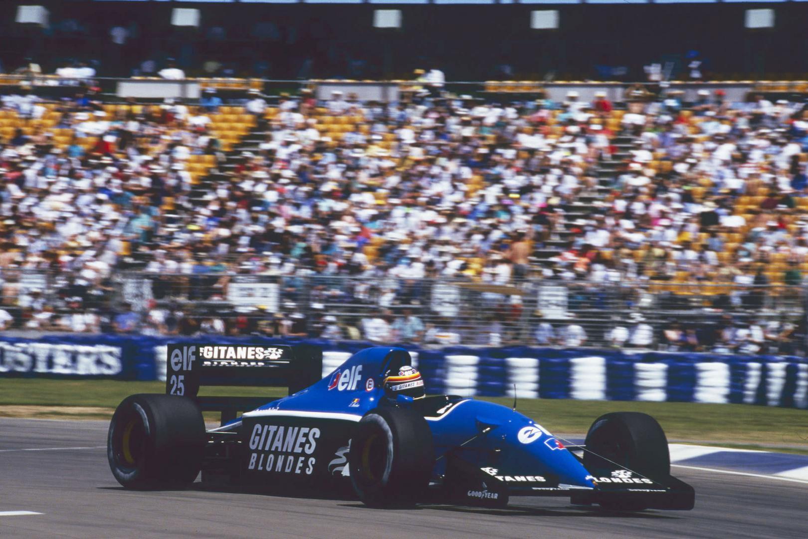 Gitanes USF17 by Bruce Funderburg - Trading Paints