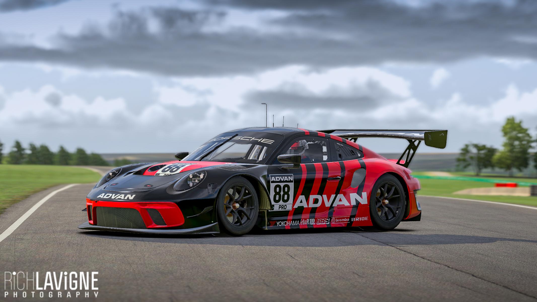 Advan Racing Porsche 911 GT3R by Richard Lavigne - Trading Paints