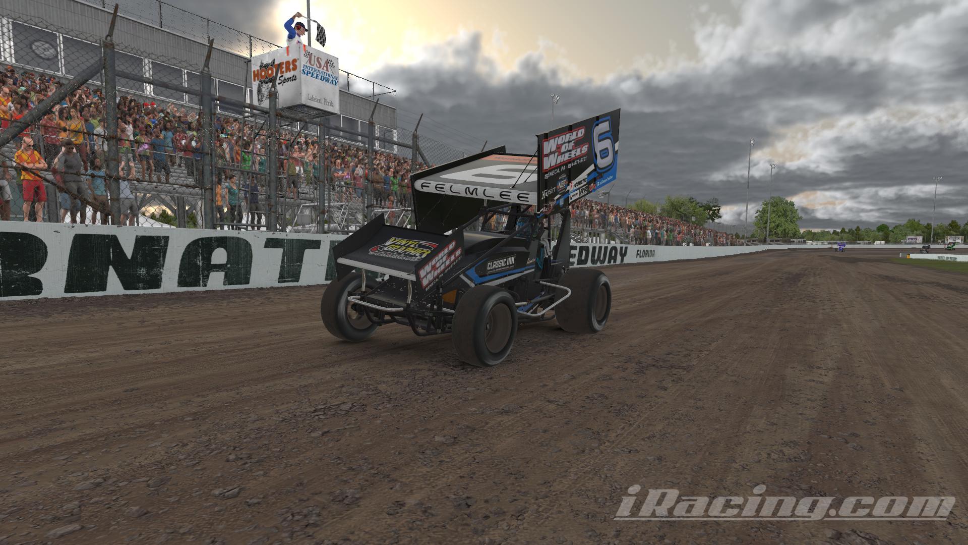 Bob Felmlee 2021 World Of Wheels #6 by Jesse Gahring - Trading Paints