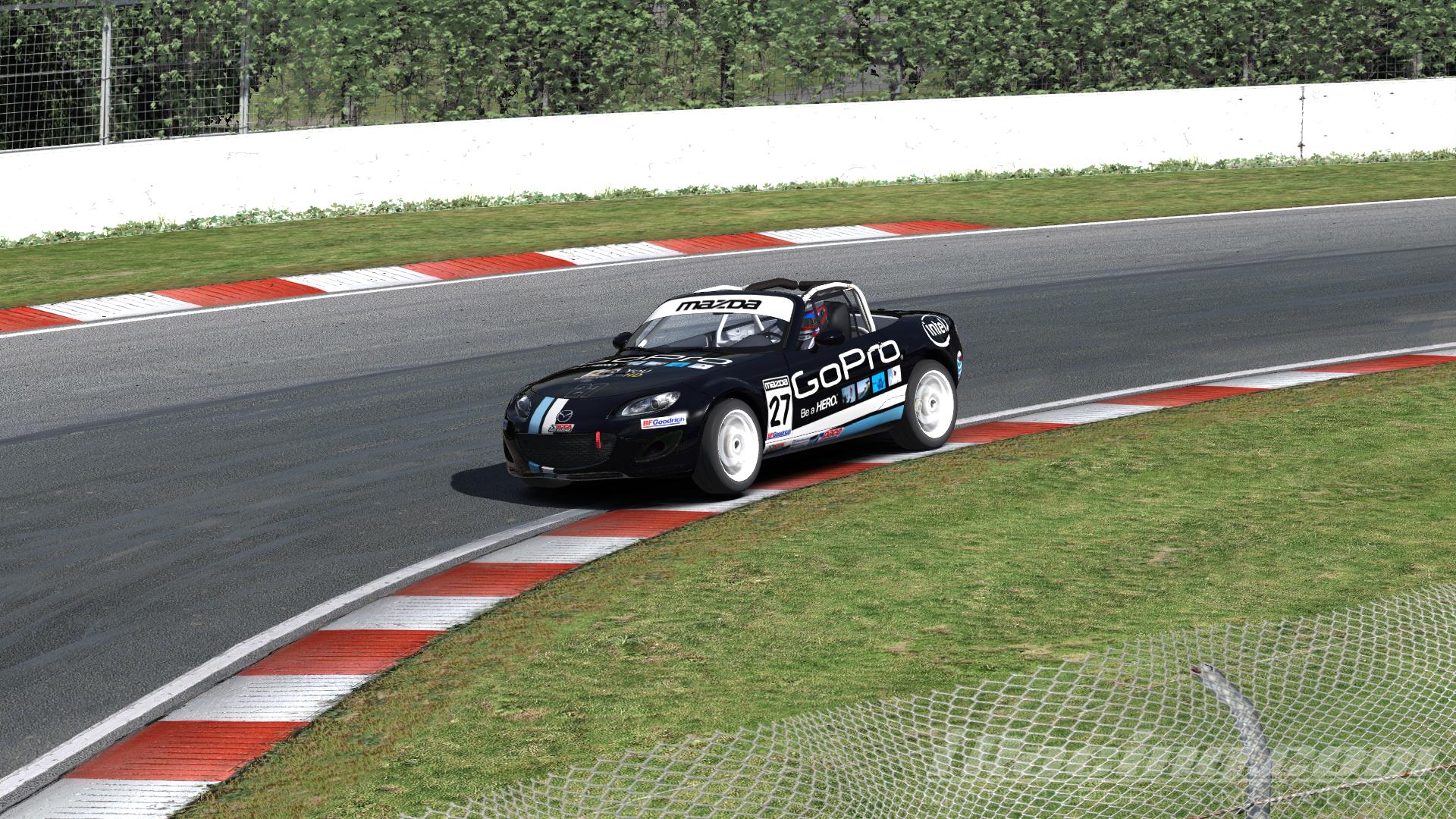 GoPro MX5 circa (black) by Jonathan Cyr - Trading Paints