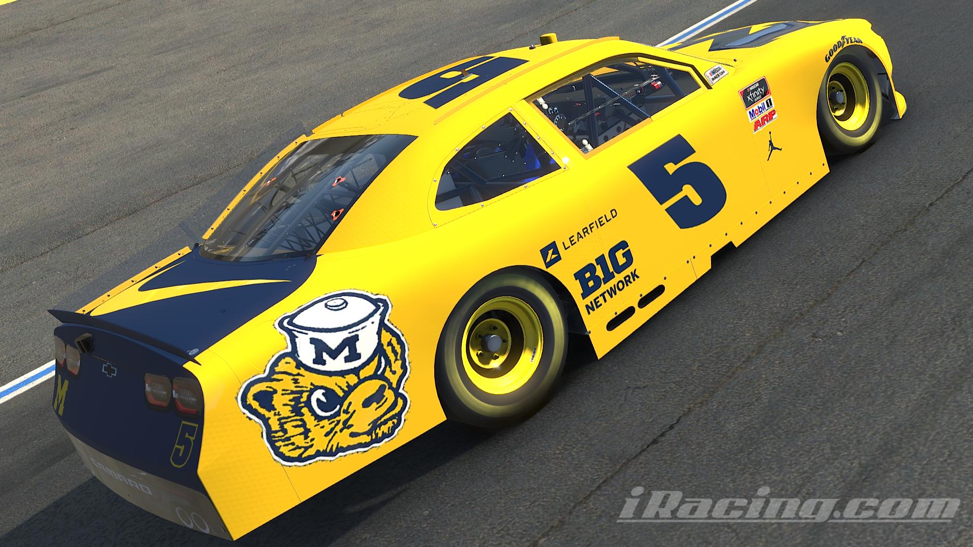 Michigan Wolverines Camaro (sim stamp) by Julio N. - Trading Paints
