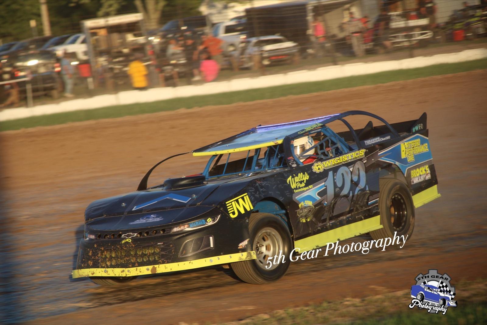 Troyer Race Cars Logo