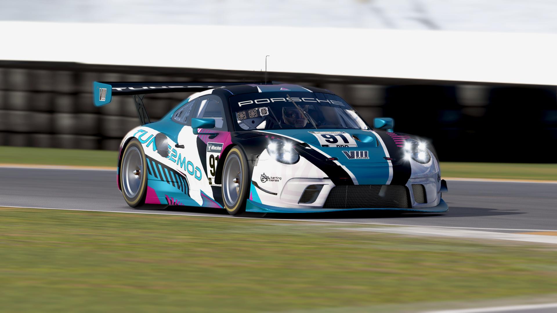 V3 Racing Porsche 911 GT3 by Kiefer M. - Trading Paints
