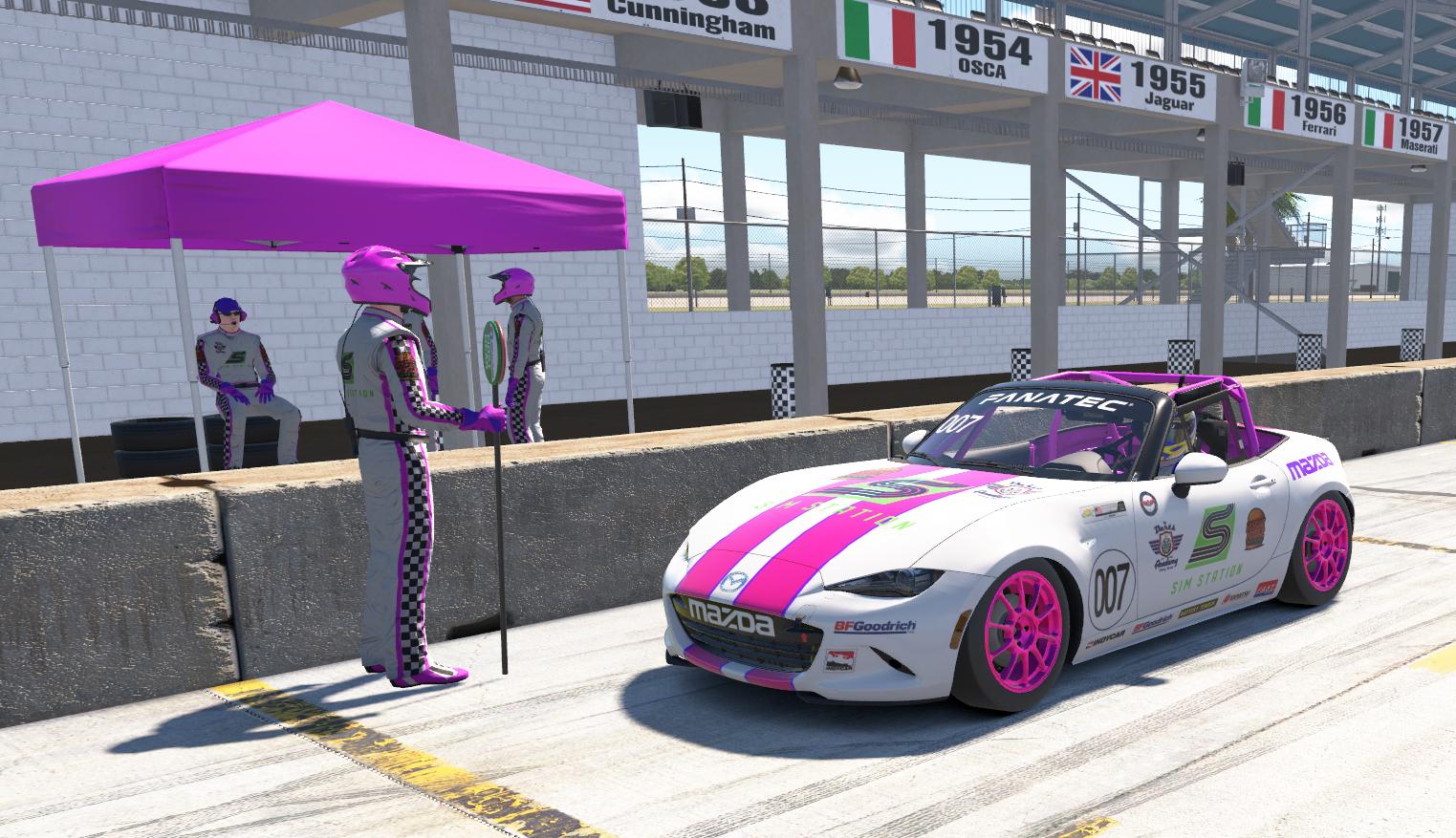 Sim Station MX-5 Pink by Jon W. - Trading Paints